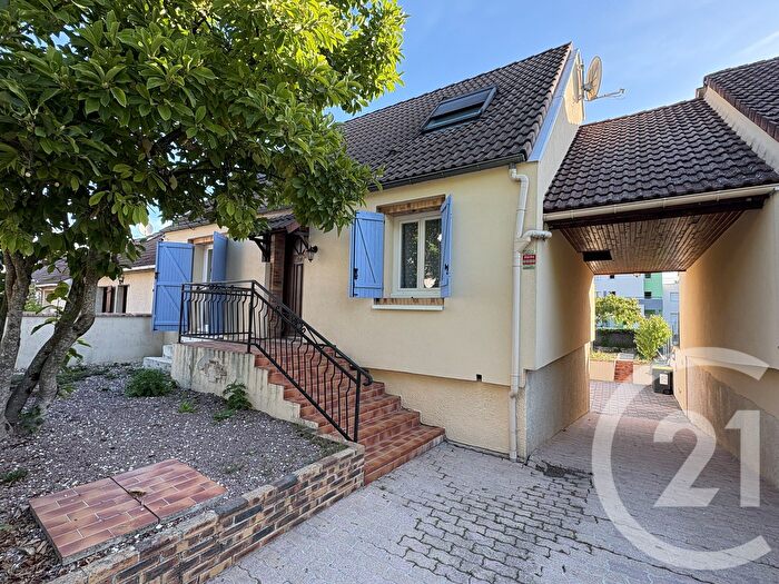 Maison 4 pièces à vendre à Coulommiers, Chemin de Fer