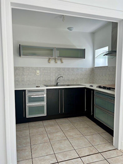 Appartement à louer - Charmes - 4 pièces - 3 chambres