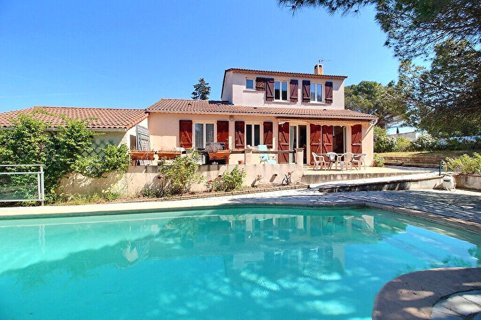 Maison 5 pièces à Roquebrune-sur-Argens, La Bouverie, à vendre