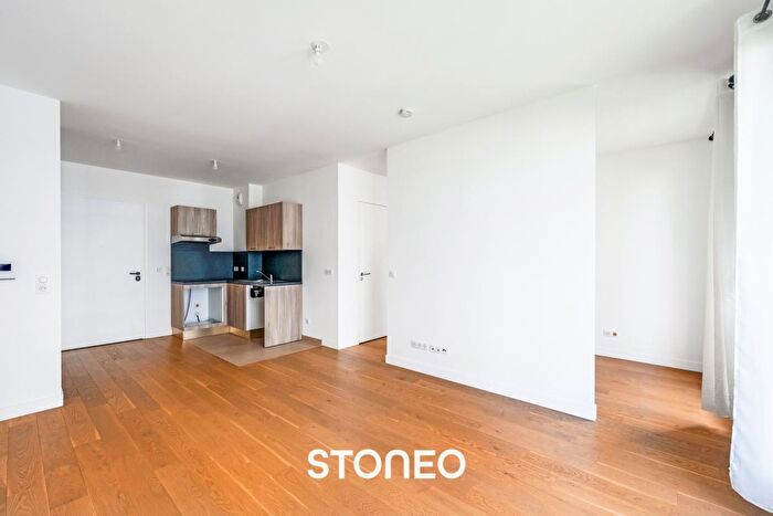 Issy-les-Moulineaux, Centre-ville, Corentin Celton, Les Varennes : Appartement 1 pièce à vendre