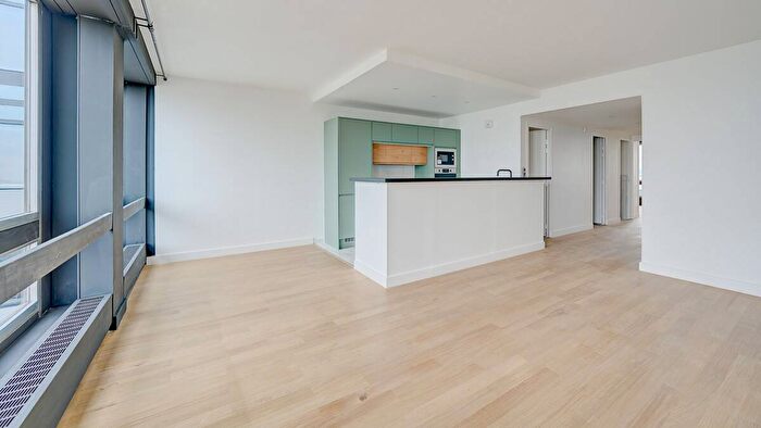 Appartement à louer - Pasteur Montparnasse, Paris ème arrondissement - 4 pièces - 3 chambres