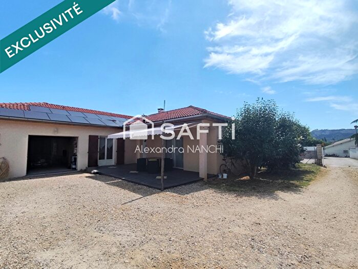 Saint-Vulbas : Maison 5 pièces à vendre