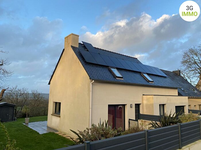 Maison à vendre - Grand-Champ - 6 pièces - 4 chambres