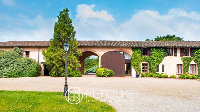 Maison à vendre - Châtillon-sur-Chalaronne - 13 pièces - 8 chambres