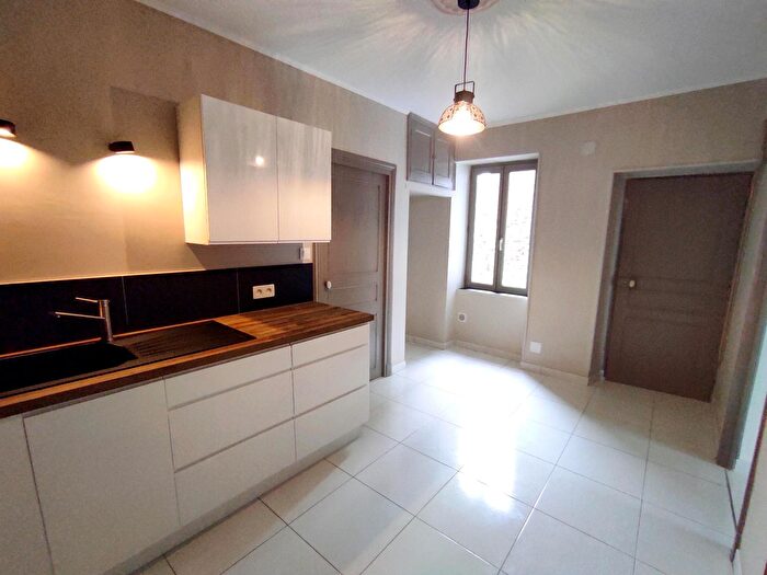 Appartement 3 pièces à Millau, Jean Jaurès, à vendre
