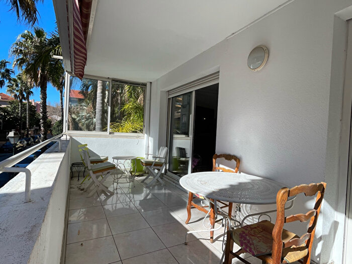 Appartement à vendre - Le Lavandou, Centre-ville, Plage du Lavandou, Pointe Pilon - 3 pièces - 2 chambres