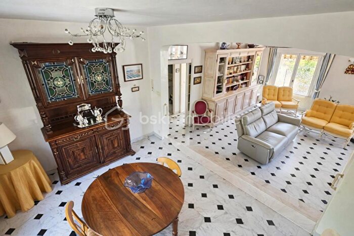Maison 6 pièces à vendre à Fréjus, Caïs