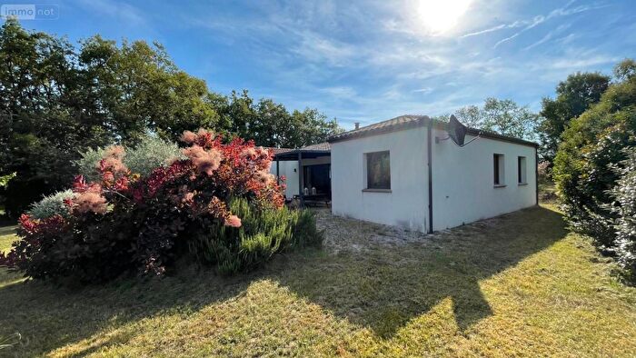 Maison 5 pièces à vendre à Laburgade