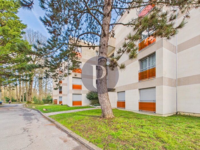 Appartement à vendre - Le Plessis-Robinson, Malabry - 1 pièce