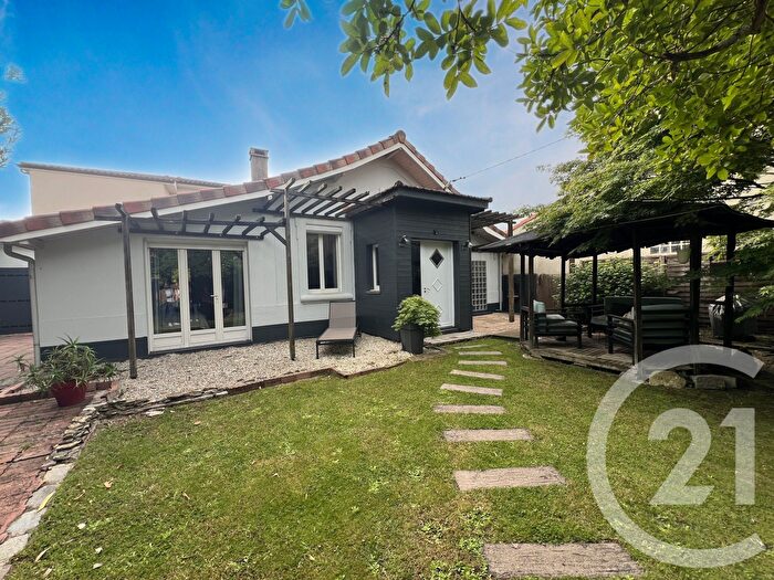 Maison 6 pièces à Mérignac, Le Jard, à vendre