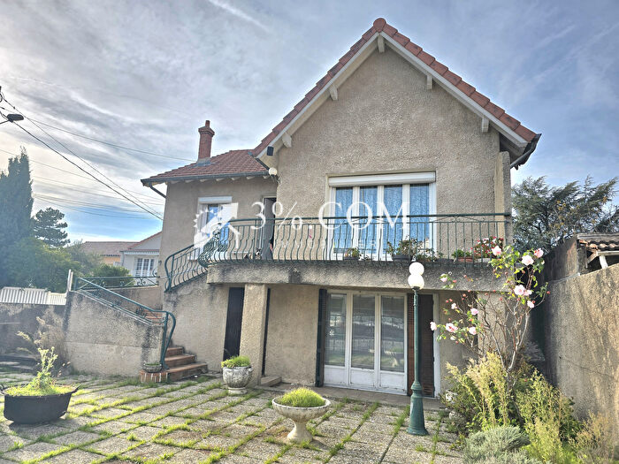 Maison à vendre - Guilherand-Granges - 7 pièces - 4 chambres