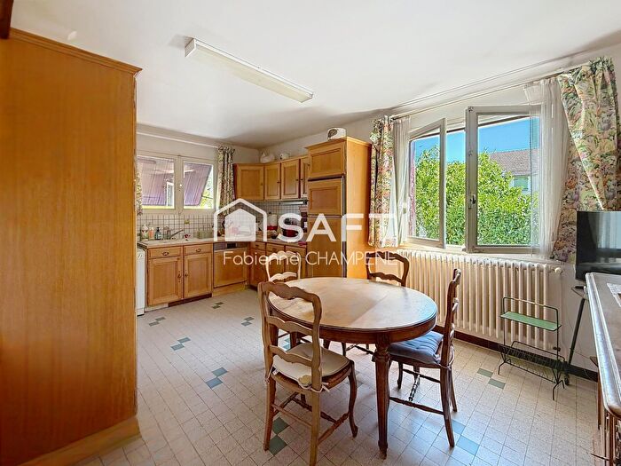 Maison 9 pièces à vendre - Lons-le-Saunier, Route de Marconay