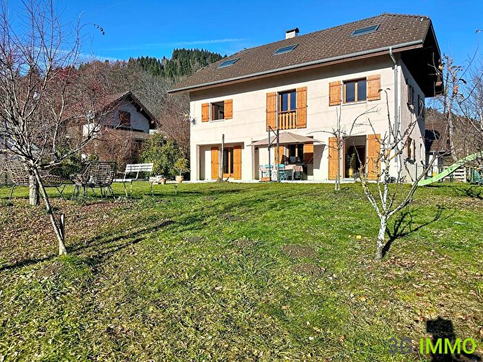 Maison à vendre - Habère-Poche - 10 pièces - 6 chambres