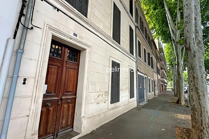 Appartement à louer - Salon-de-Provence, Monaque, Craponne - 2 pièces - 1 chambre