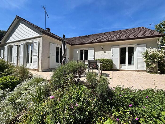 Dammarie-les-Lys, L'Abbaye du Lys, Centre-ville, Soubiron : Maison 5 pièces à vendre