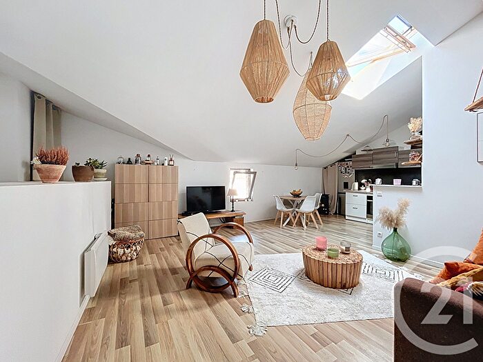 Appartement à vendre - Auterive - 4 pièces - 3 chambres