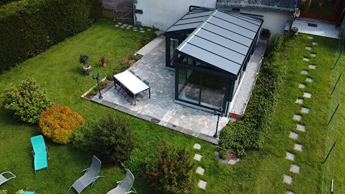 Maison à vendre - Saint-Sauves-dAuvergne - 8 pièces - 5 chambres