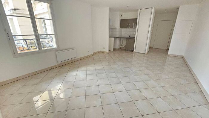 Appartement à louer - Moulin Clair-Moulin de la Seine, Saint-Fargeau-Ponthierry - 2 pièces - 1 chambre