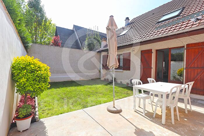 Maison 6 pièces à vendre à Viroflay, Haras