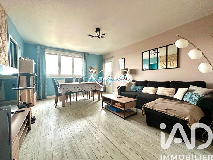 Appartement à vendre - Luisant - 4 pièces - 3 chambres