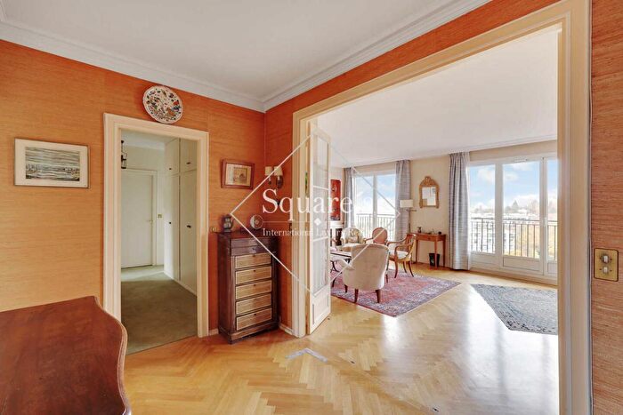 Appartement à vendre - Sèvres, Croix-Bosset, Monesse, Brancas - 5 pièces - 4 chambres