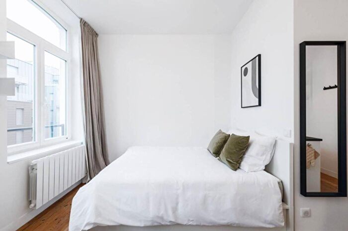 Appartement 1 pièce à Moulins, Lille, à louer