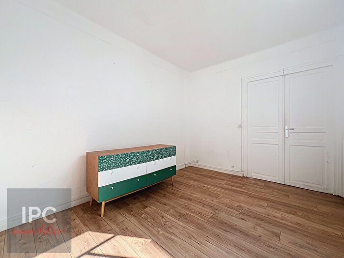Bois-Colombes, Jean Mermoz : Appartement 2 pièces à vendre