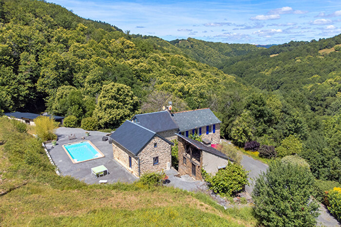 Curvalle : Maison 8 pièces à vendre