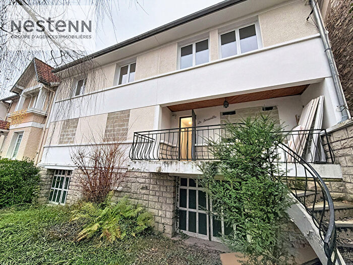 Maison à vendre - Ermont, Cernay, Glatignies - 9 pièces - 5 chambres