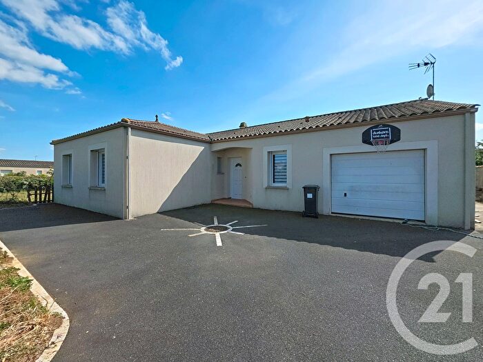 Maison 5 pièces à vendre à Chasnais