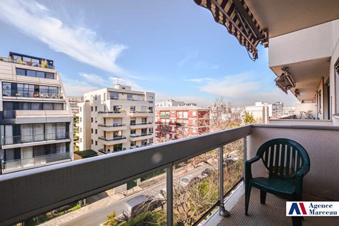 Appartement à vendre - Courbevoie, Faubourg de lArche - 3 pièces - 2 chambres