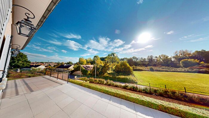 Maison à vendre - Saint-Bohaire - 5 pièces - 4 chambres