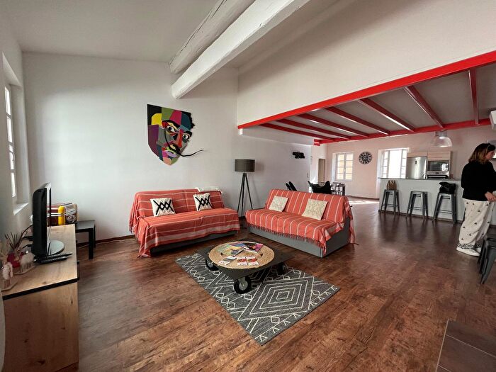 Appartement à louer - Perpignan, Saint-Jean - 3 pièces - 2 chambres