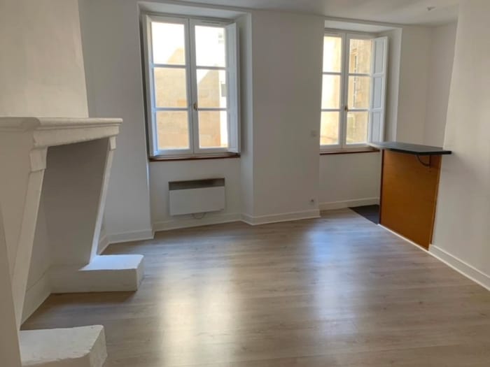 Appartement 1 pièce à louer à Bordeaux, Saint-Pierre