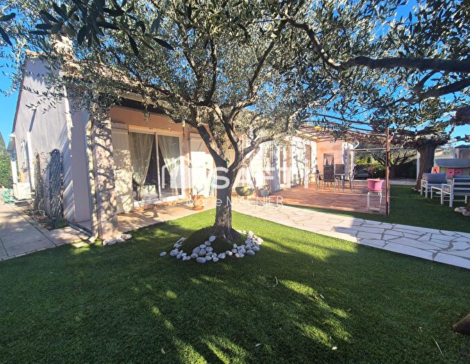 Maison à vendre - Cogolin, Notre-Dame des Salles, Rayol - 4 pièces - 3 chambres