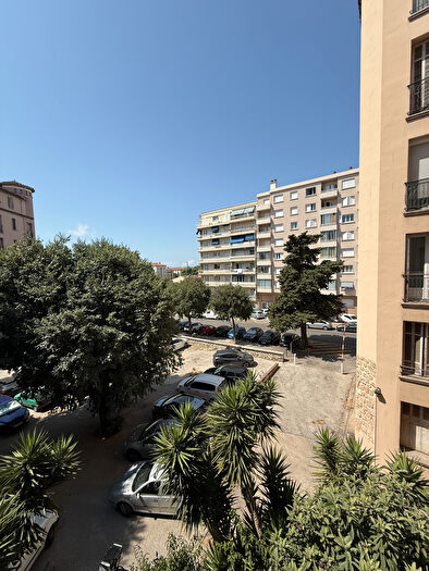 Appartement 2 pièces à Toulon, Saint-Roch, à vendre