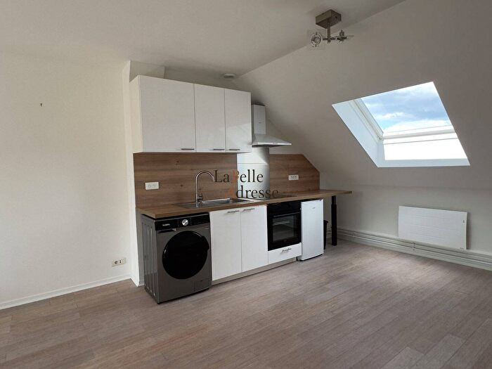Croisé Laroche-Rouges Barres, Marcq-en-Barul : Appartement 2 pièces à louer