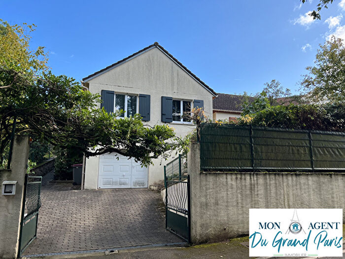 Maison à louer - Villebon-sur-Yvette - 5 pièces - 3 chambres