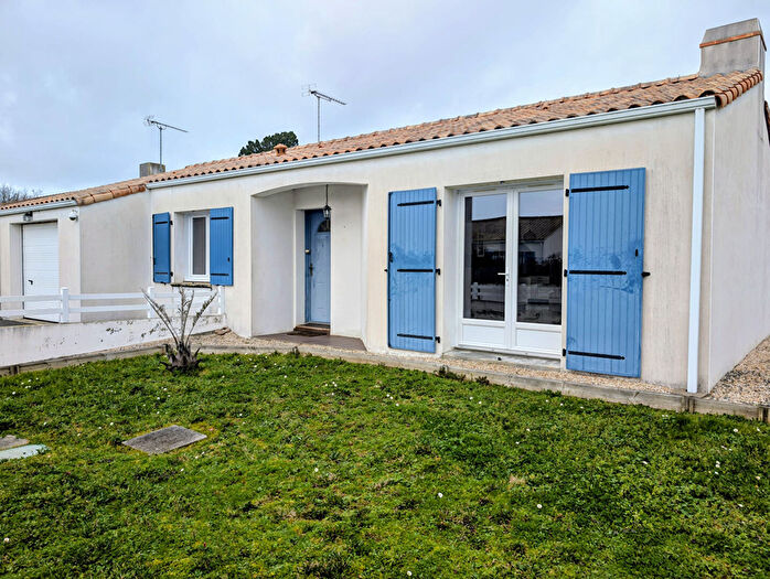 Maison à vendre - Le Fenouiller - 5 pièces - 3 chambres