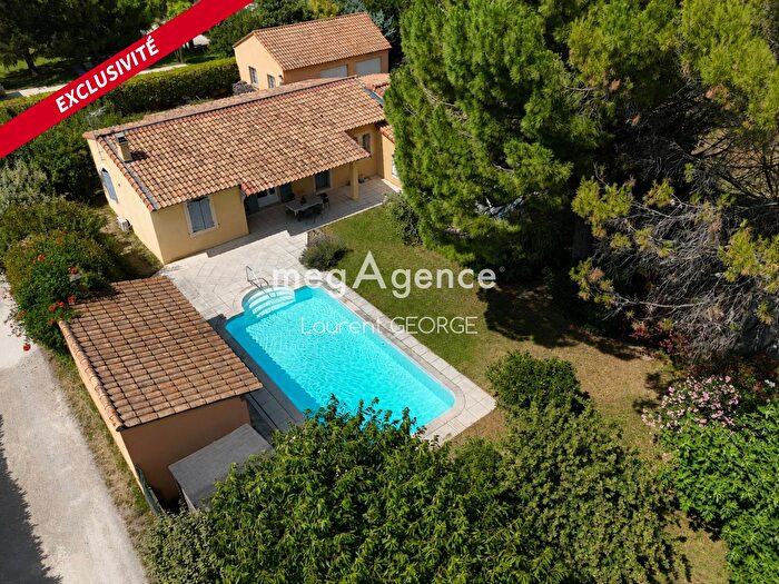 Cheval-Blanc : Maison 5 pièces à vendre