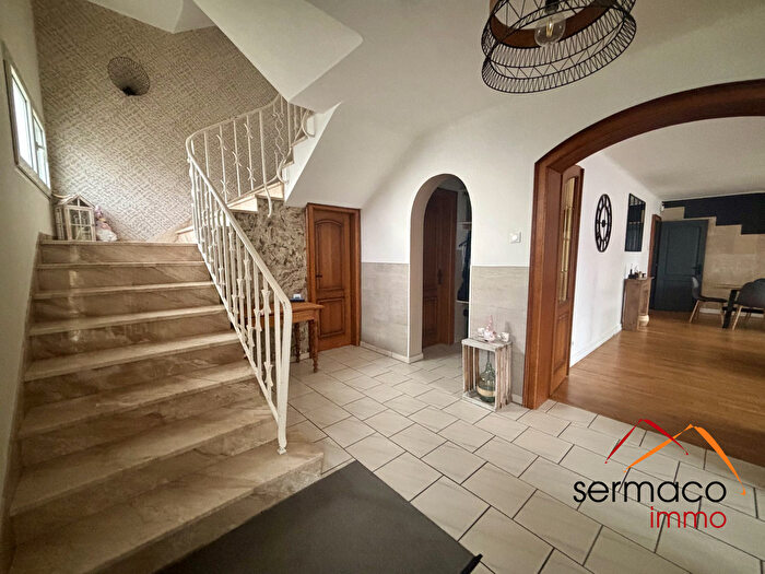 Maison à vendre - Petite-Rosselle - 11 pièces - 7 chambres