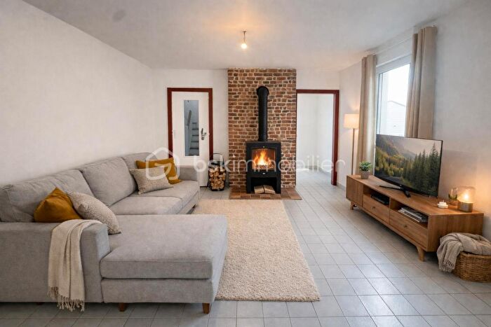 Fougères, Forairie, Cotterêts - Maison 4 pièces à vendre