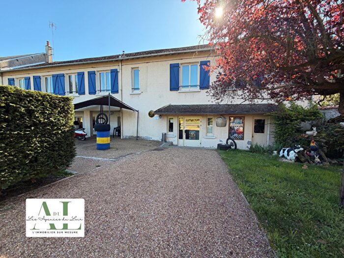 Maison 12 pièces à La Flèche, à vendre