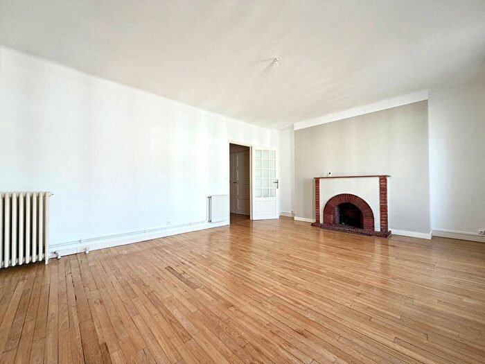 Appartement à louer - Centre, Brest - 4 pièces - 2 chambres