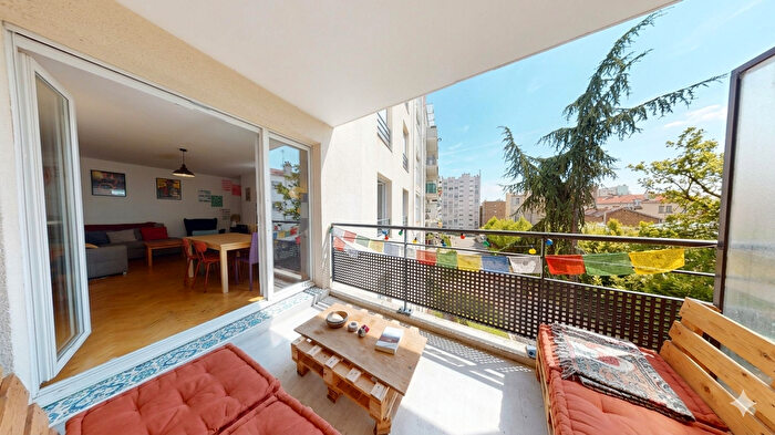 Appartement 4 pièces à vendre à Saint-Ouen, Centre-ville