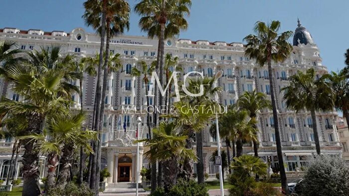 Appartement à vendre - Cannes, Centre-ville - 2 pièces - 1 chambre