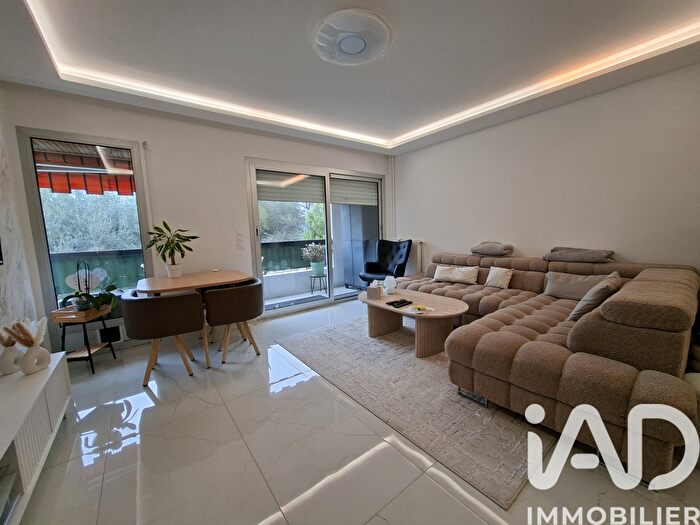 Appartement à vendre - La Trinité - 5 pièces - 4 chambres