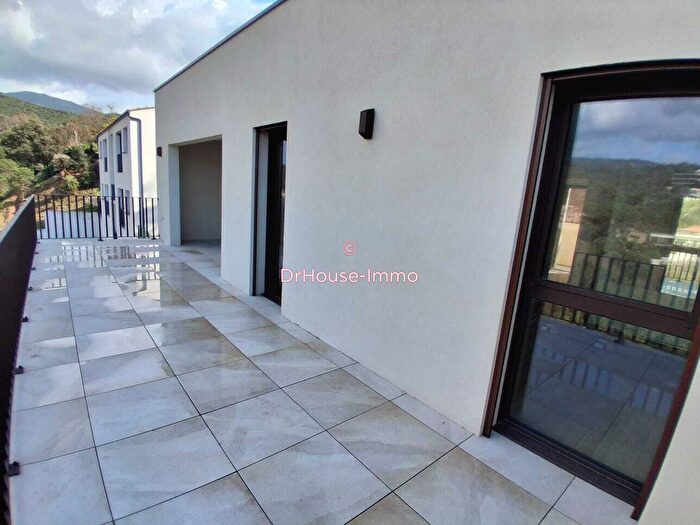 Appartement à vendre - Grosseto-Prugna - 3 pièces - 2 chambres