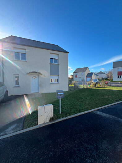 Maison 4 pièces à Laval, Grenoux, à louer