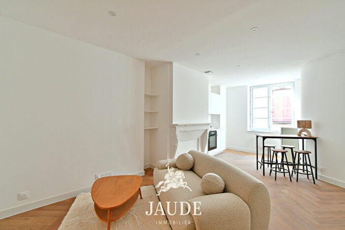 Appartement à vendre - Clermont-Ferrand, Jaude, Fontgiève Saint-Alyre - 2 pièces - 1 chambre